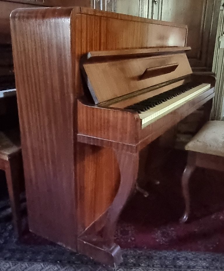 Premier Upright Pianos For Hire and Sale | Eshelby Pianos