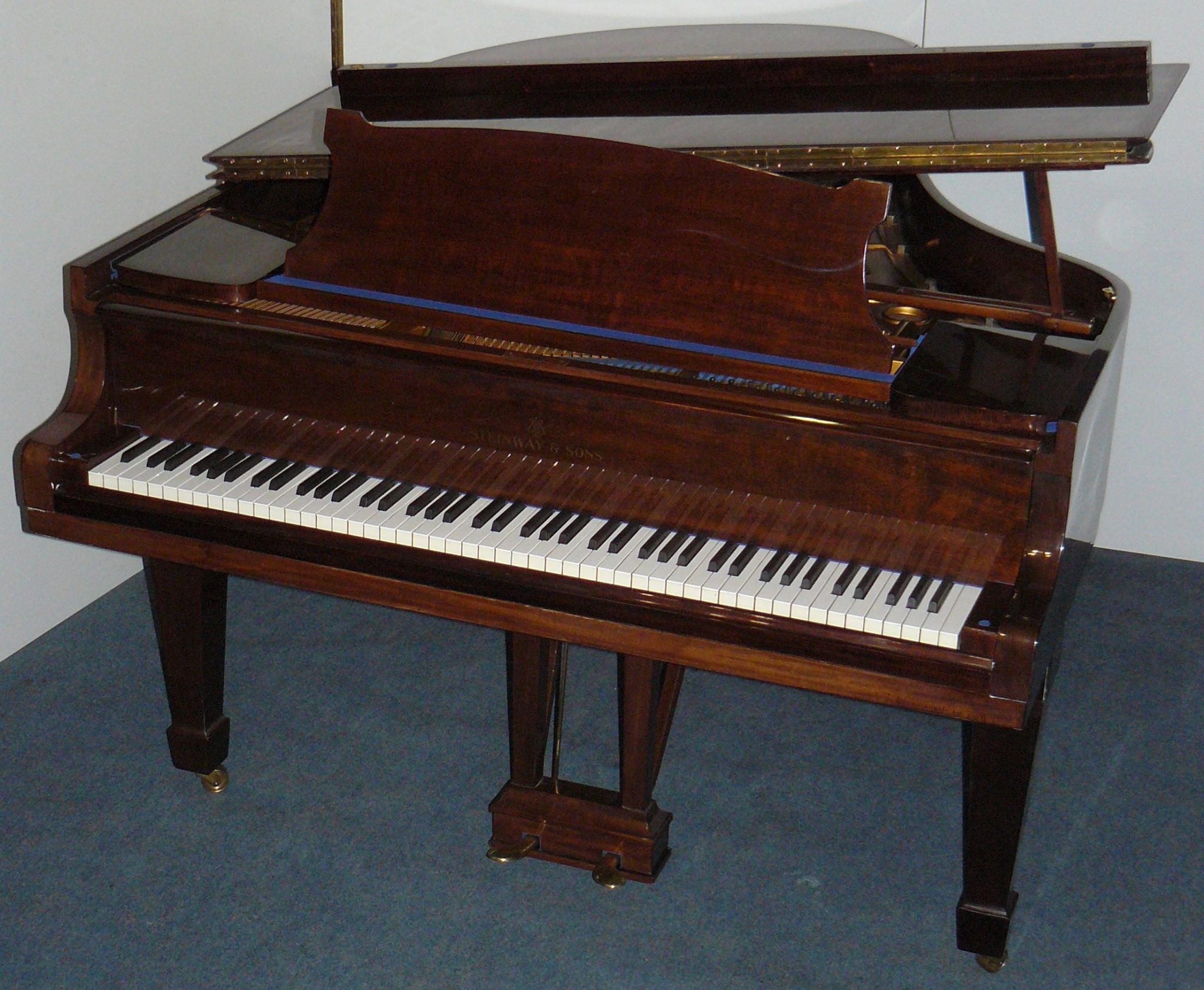 Steinway Piano Gallery | Eshelby Pianos