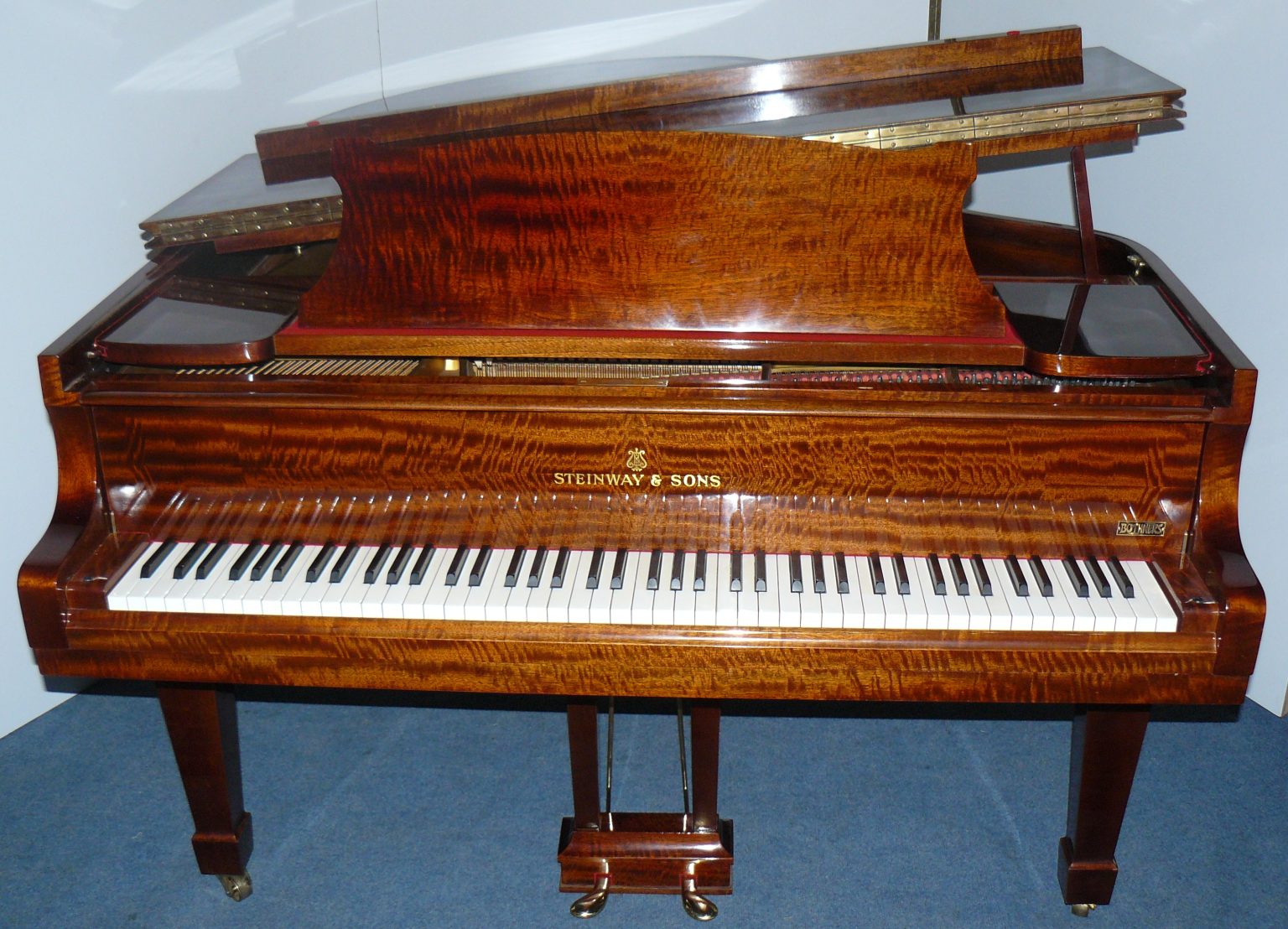 Steinway Piano Gallery | Eshelby Pianos