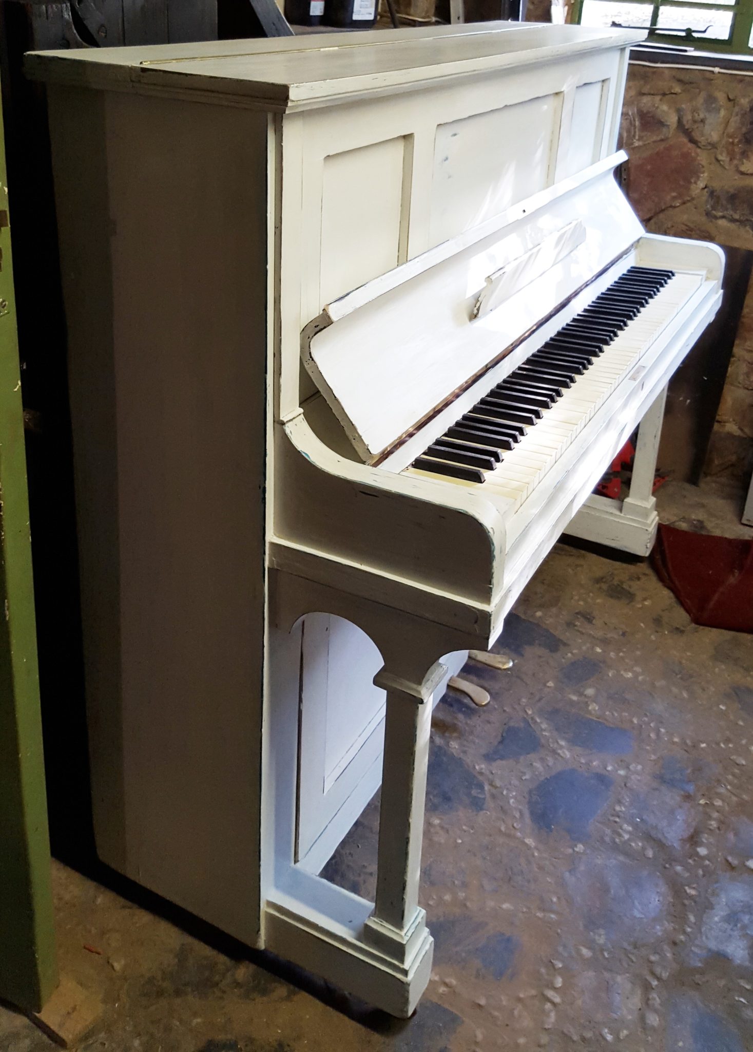 Moore & Moore Upright Piano (414) | Eshelby Pianos